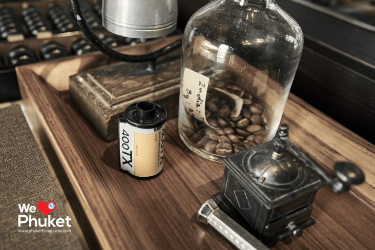 Phuket Glass Plates Museum - Phuket E-Magazine