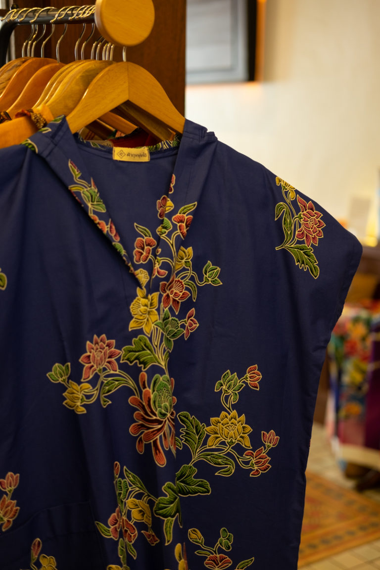 Phuket’s Colourful Batik - Phuket E-Magazine